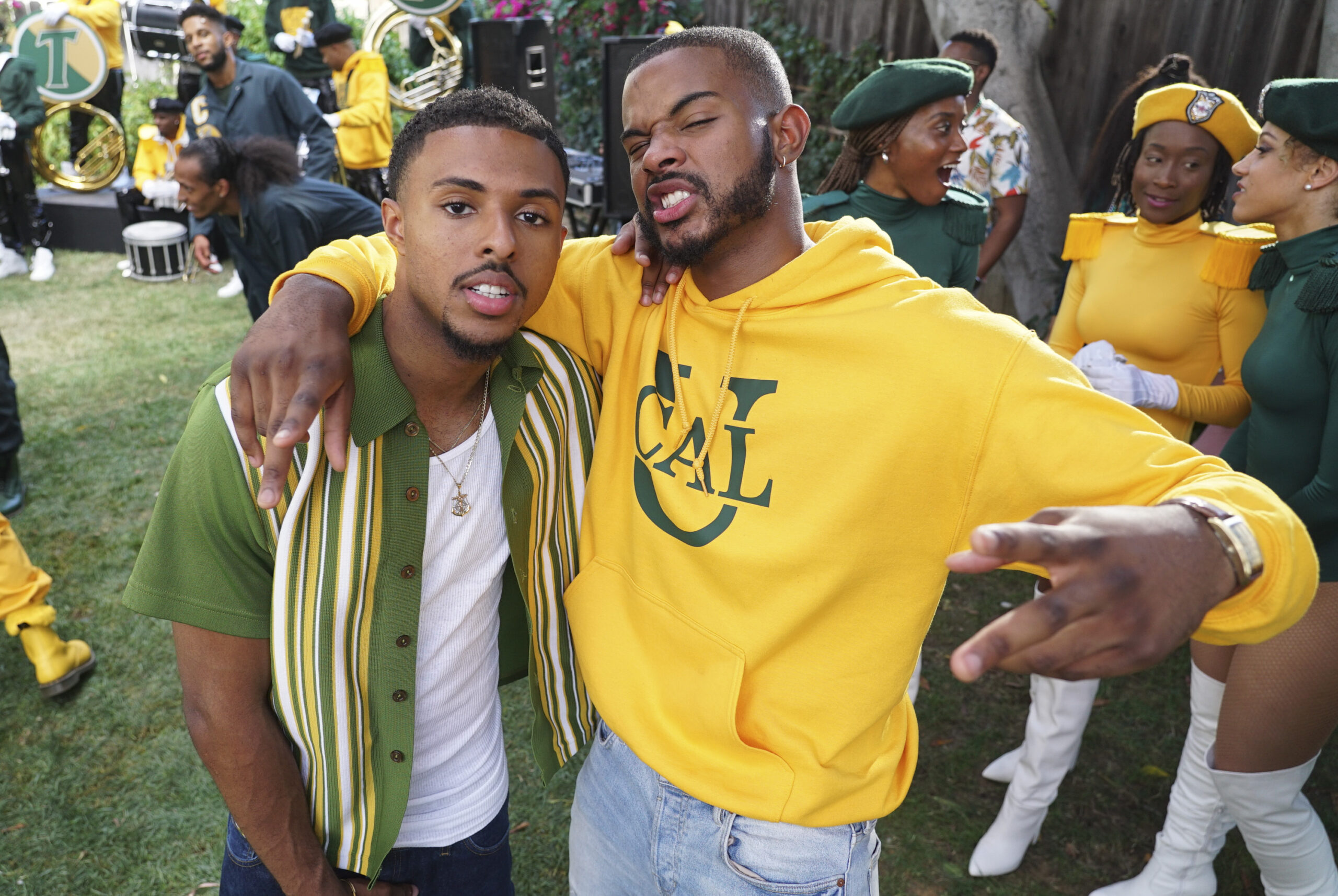 Diggy Simmons Shirt Helemaal Uit Diggy Simmons Releases Videos For